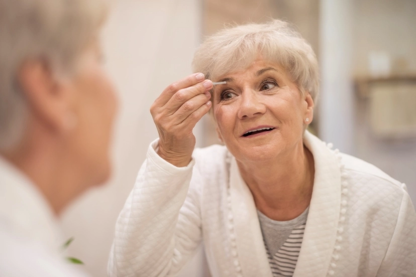Phacoemulsification with IOL Monofocal Lens or ECCE with IOL Cataract ...